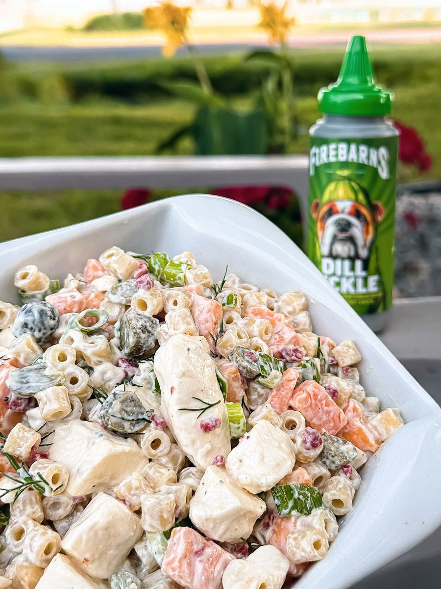 Creamy pasta salad with dill pickle and cheese curds – Les sauces Firebarns